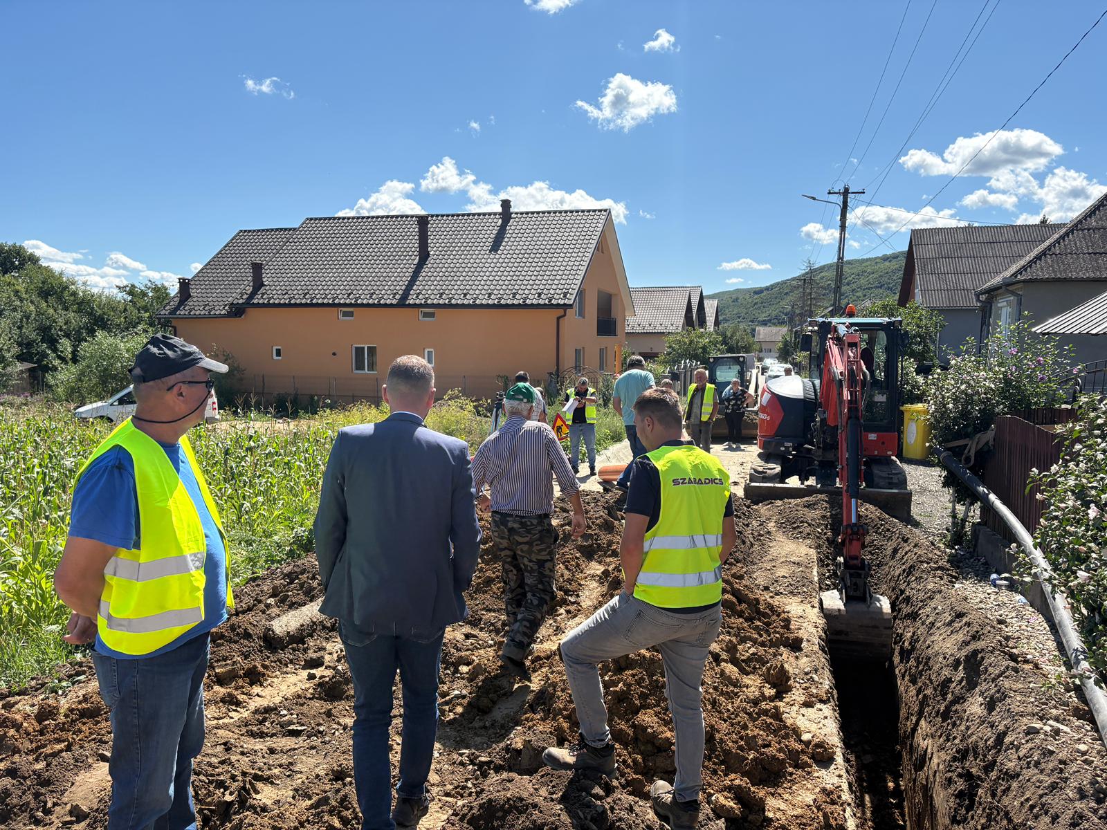 FOTO: Aquabis continuă vizitele de lucru pe șantierele unde se ...
