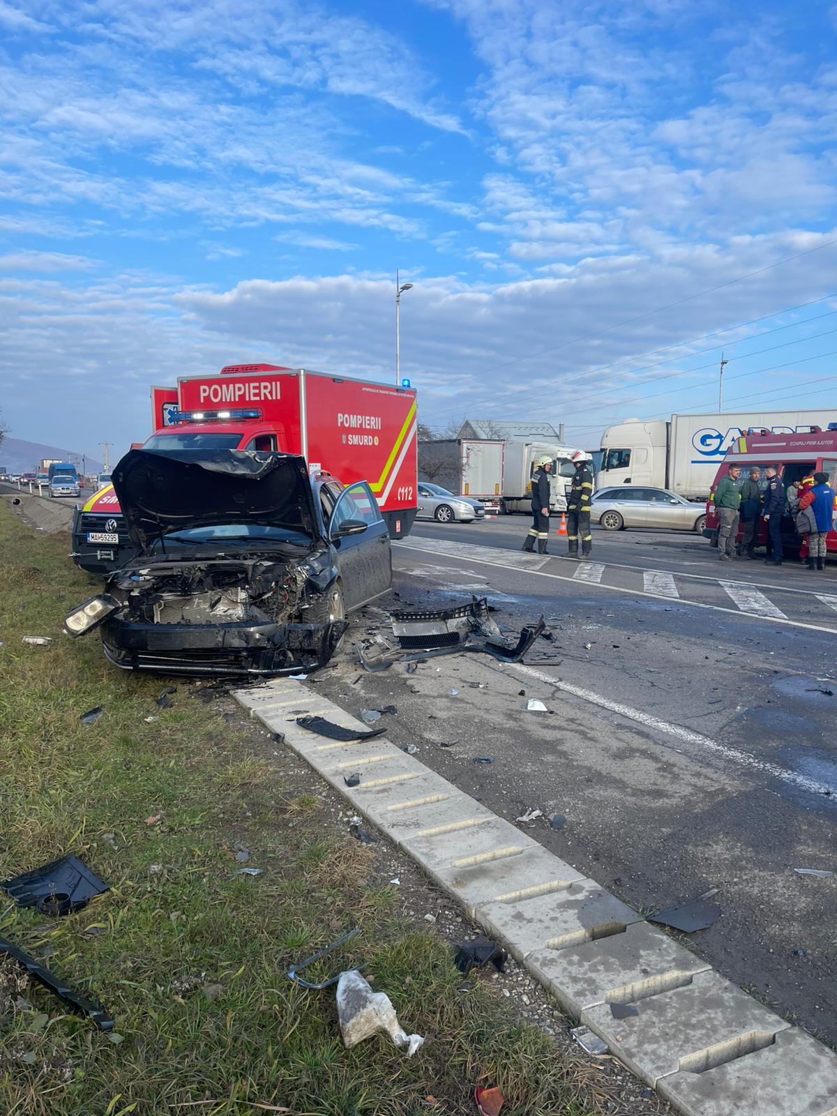 Accident la Crainimăt! 5 persoane implicate, dintre care 2 copii ...